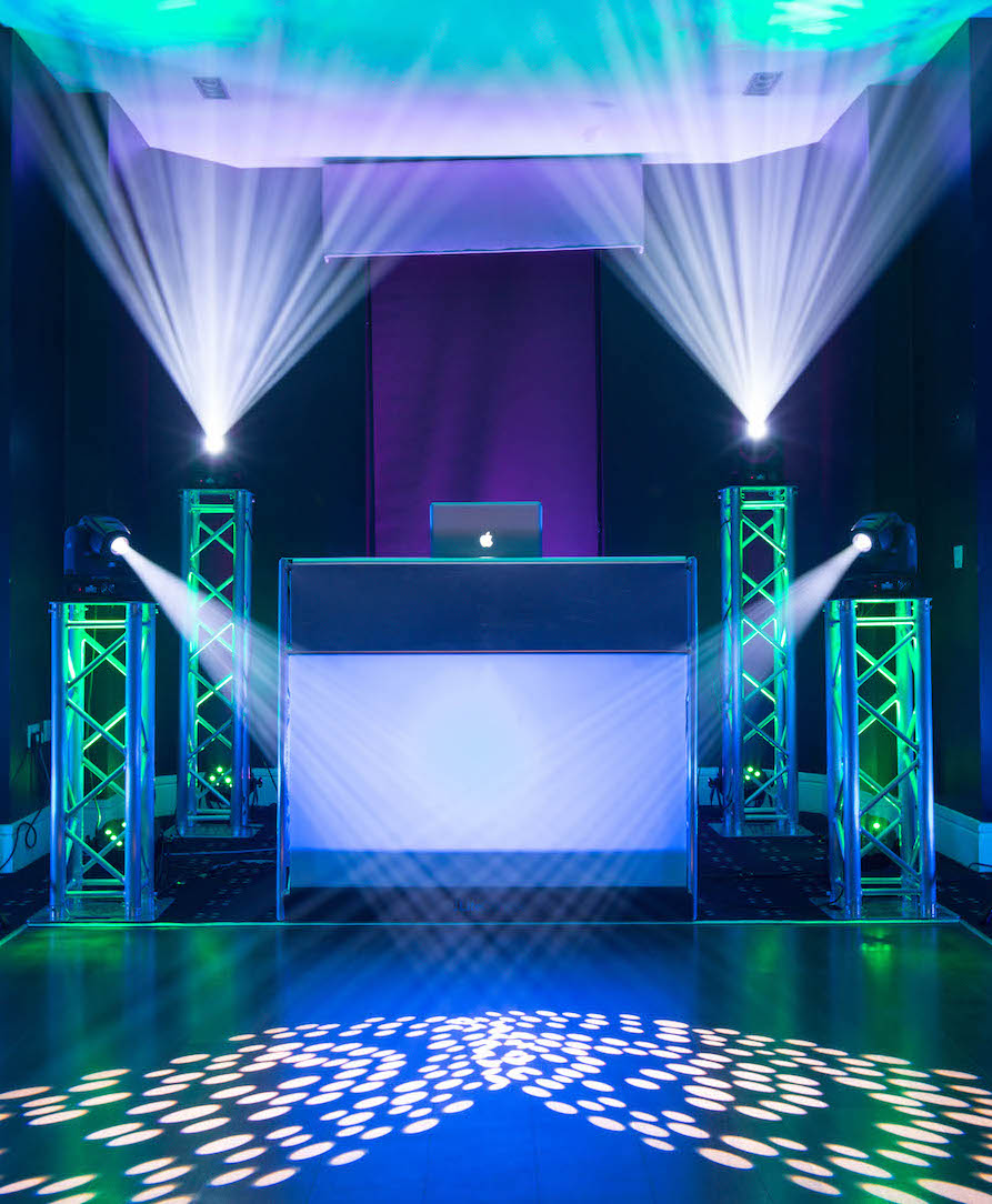 Professional Club Class DJ for up to 5 hours e.g. 7pm – Midnight