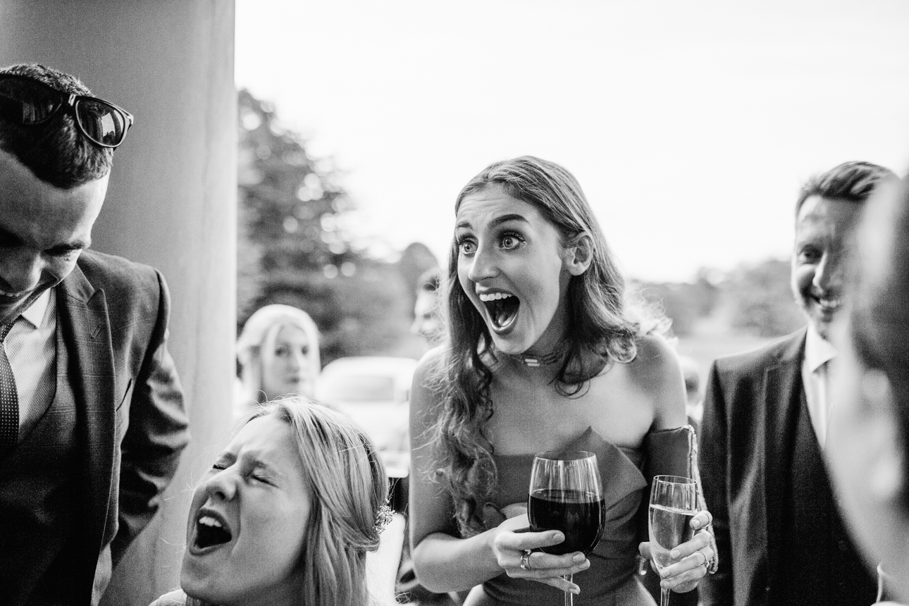 Russ Magician | Weddings | Corporate Events | Birthdays